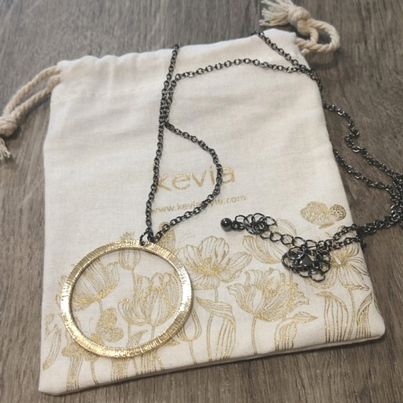 Kevia | Jewelry | Clearance Kevia Gold Circle Iconography Necklace ...